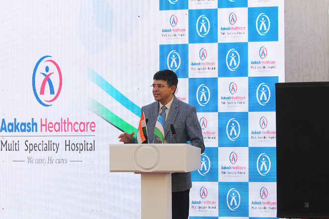 В Ташкенте открылась первая клиника индийской Aakash Healthcare Spot
